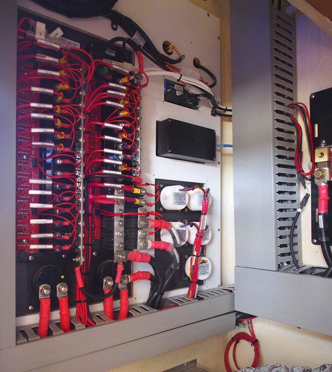 Boat and Yacht Electrical Systems Lightwave Yachts Electrical System